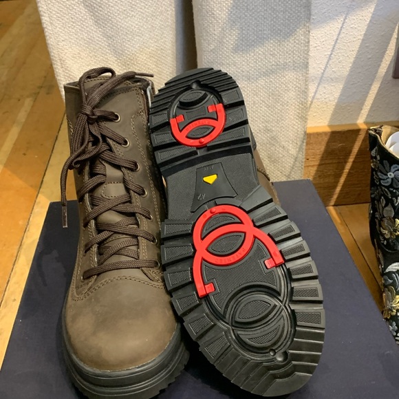 olang | Shoes | Bib Mens Olang Canadian Leather Winter Boot W Ice Grips ...